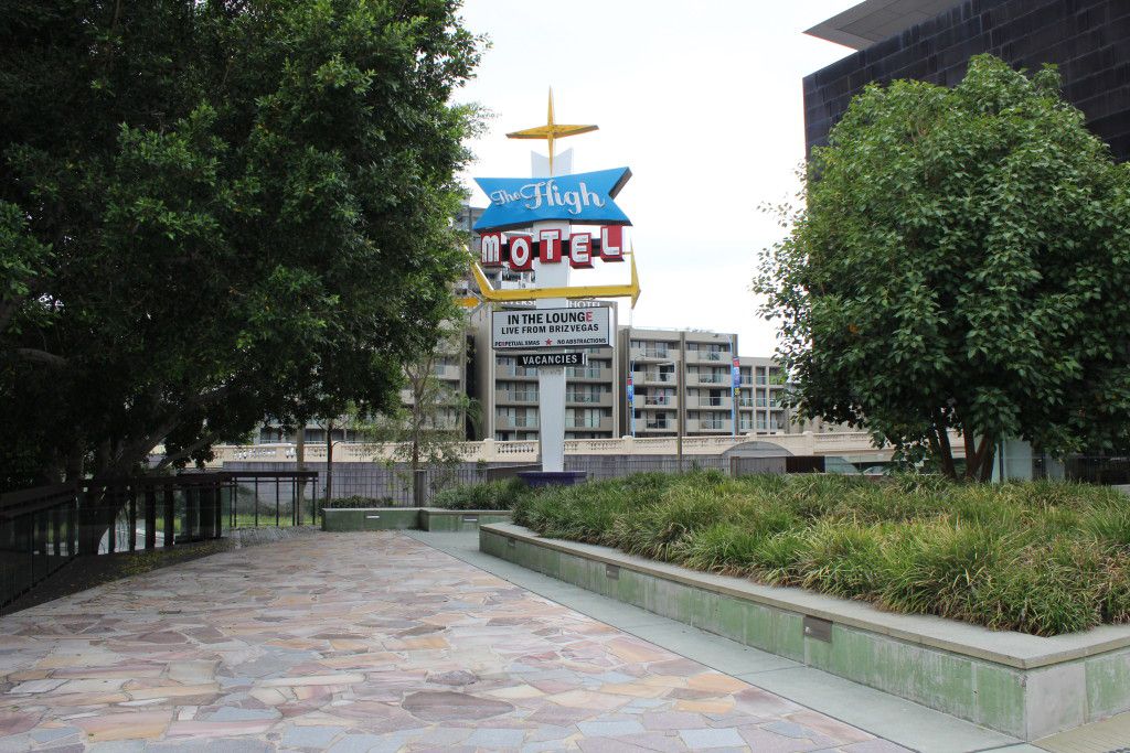 Goma_motel_sign_highres | Parenthub