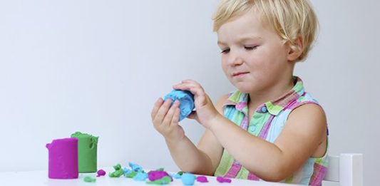Developmental milestones- toddlers- fine motor skills